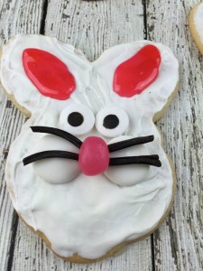 Zootopia Party Food Ideas: Bunny Sugar Cookies #zootopia | Mrs. Kathy ...